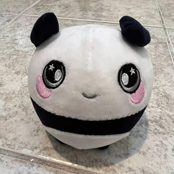 Squishamals | Toys | Squishamals Stuffed Plush Black White Panda Bear ...